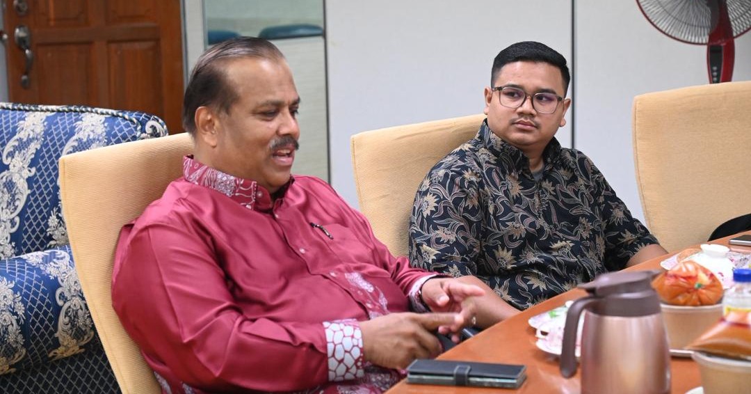 Kunjungan hormat YBhg. Prof Emeritus Dato' Seri Dr. Mohamed Mustafa Ishak, Ahli Lembaga Pengarah ...