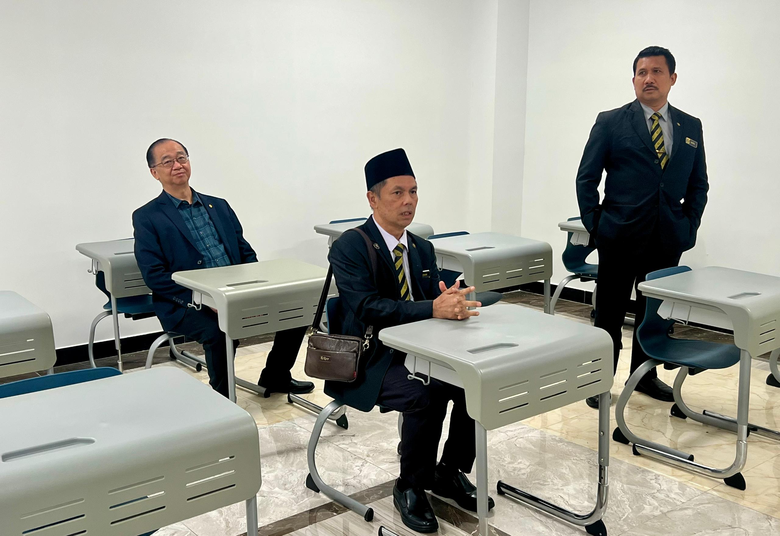 Perasmian Pusat Ujian Malaysian University English Test (MUET) Di China ...